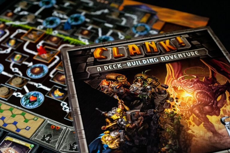 İnceleme: Clank! A Deck-Building Adventure – Sessiz Gir, Gürültülü Kaç ...